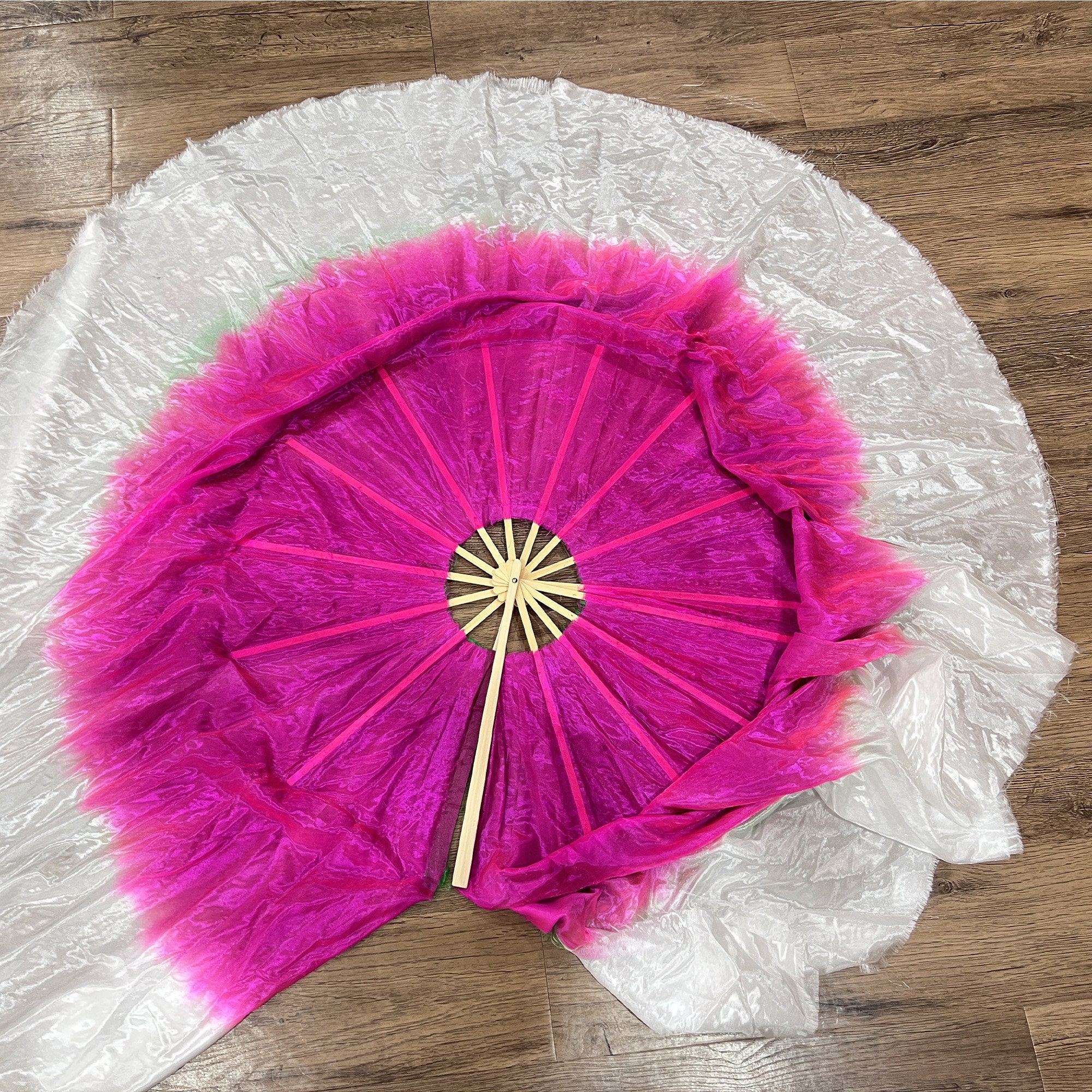 Silk Dance Fan, Lotus Classical Dance Fan, Performance Fan That Can Be ...
