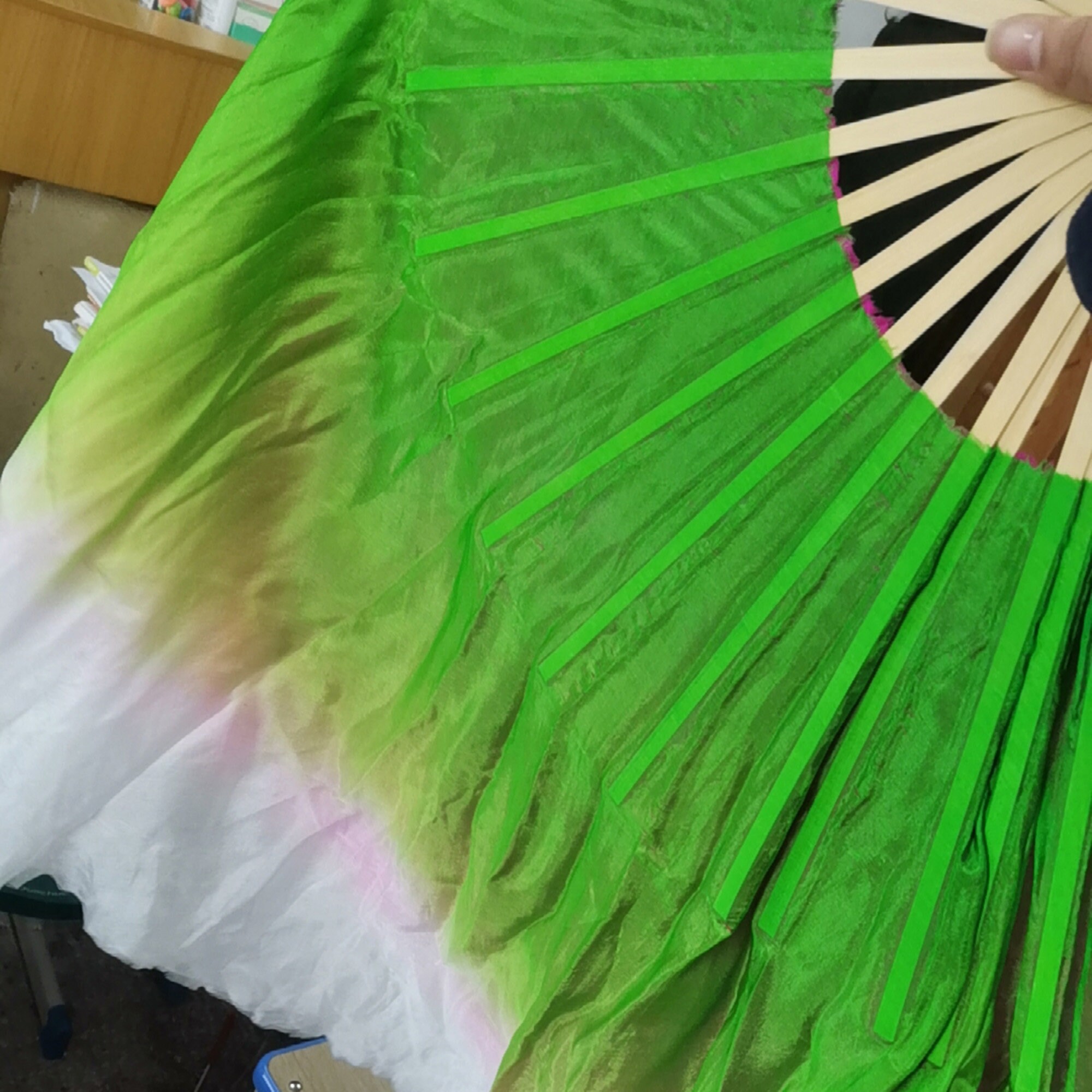 Silk Dance Fan, Lotus Classical Dance Fan, Performance Fan That Can Be ...