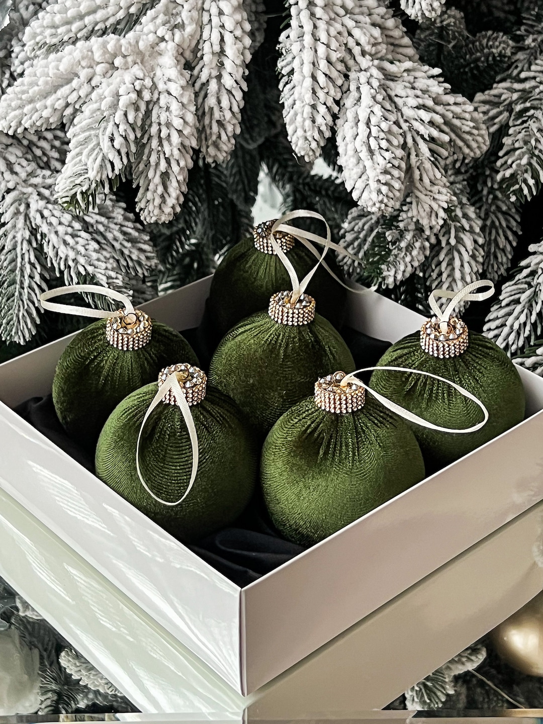CHRISTMAS GREEN MOSS 3.15” Velvet Decorations 6pcs Set, Green Christmas ...