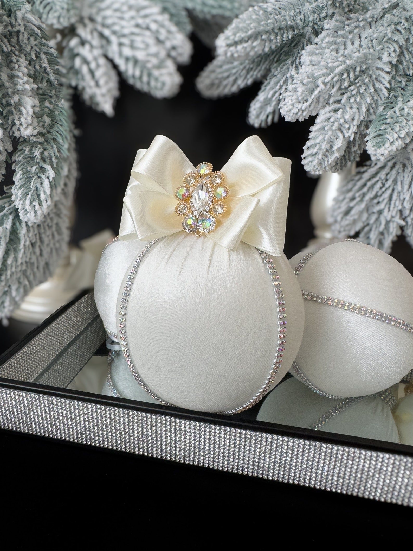 Ivory Christmas Ornaments 3.97/ 3,15, Ivory Velvet Xmas Balls, Ecru ...
