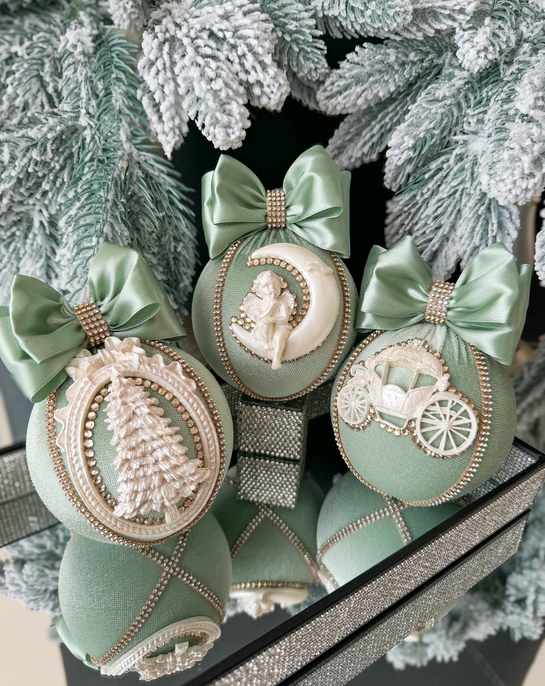 SAGE VELVET CHRISTMAS Ornaments 4”, Green Tree Baubles for Festive ...