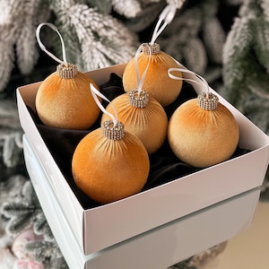 Mustard Christmas Ornaments 3.15”: Gold Xmas Tree Deco Set 5pcs - Etsy