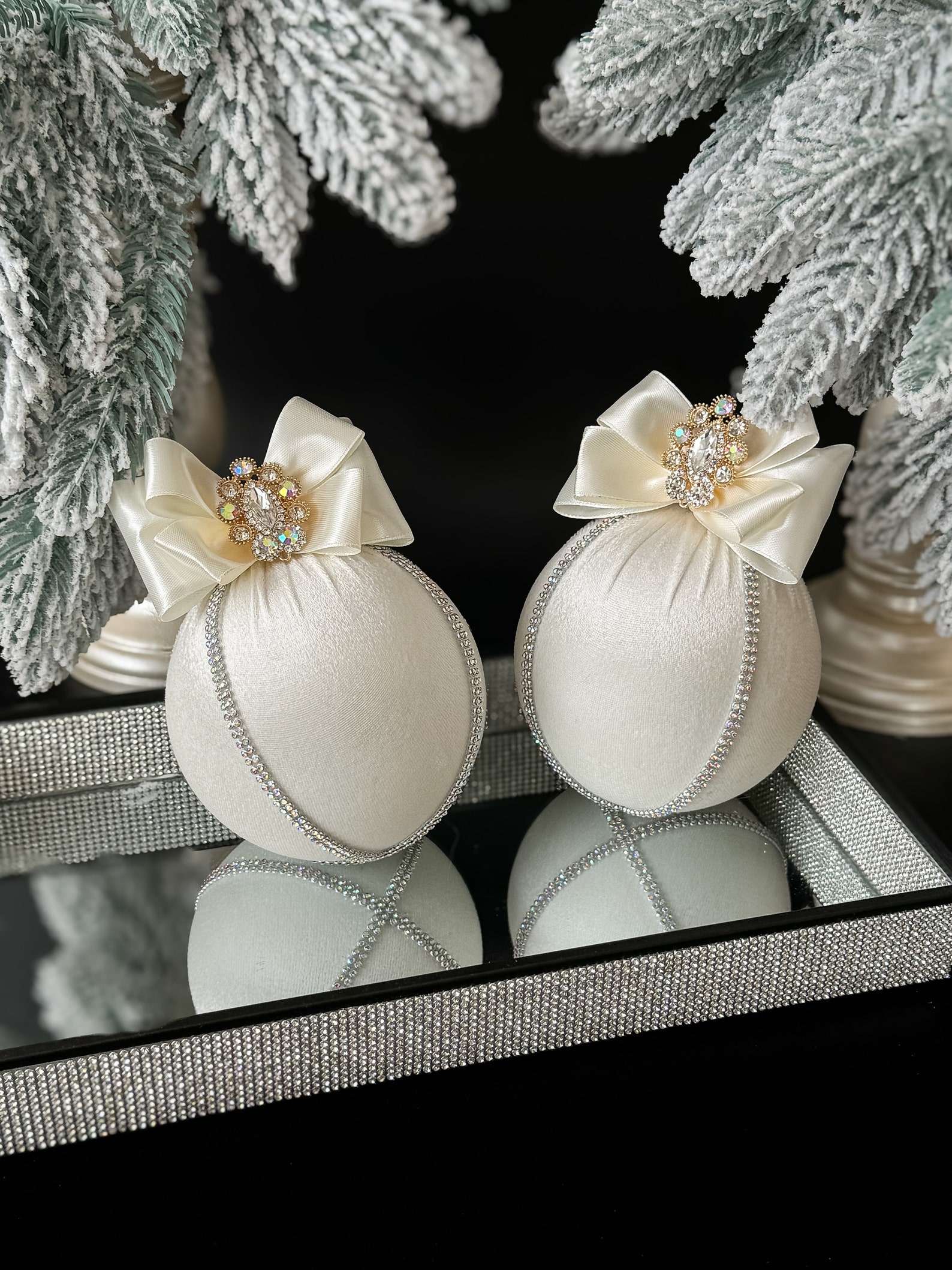 Ivory Christmas Ornaments 3.97/ 3,15, Ivory Velvet Xmas Balls, Ecru ...