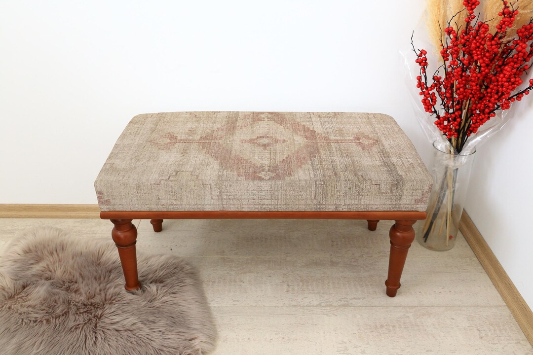 Vintage Style Bench, Elegant Seating, Classic Home Decor, Foyer Bench ...