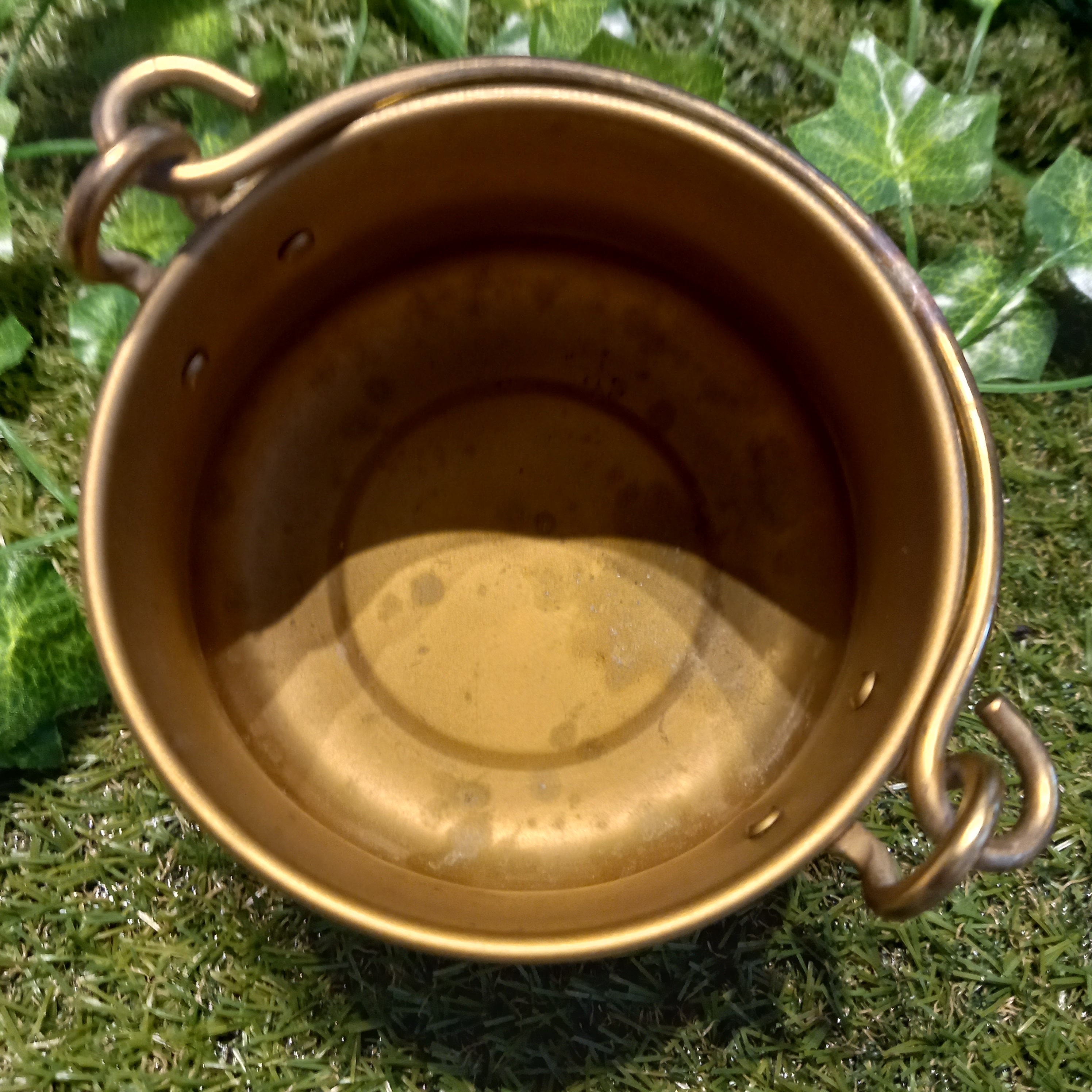 Vintage Gold Coloured Metal Cauldron - Etsy