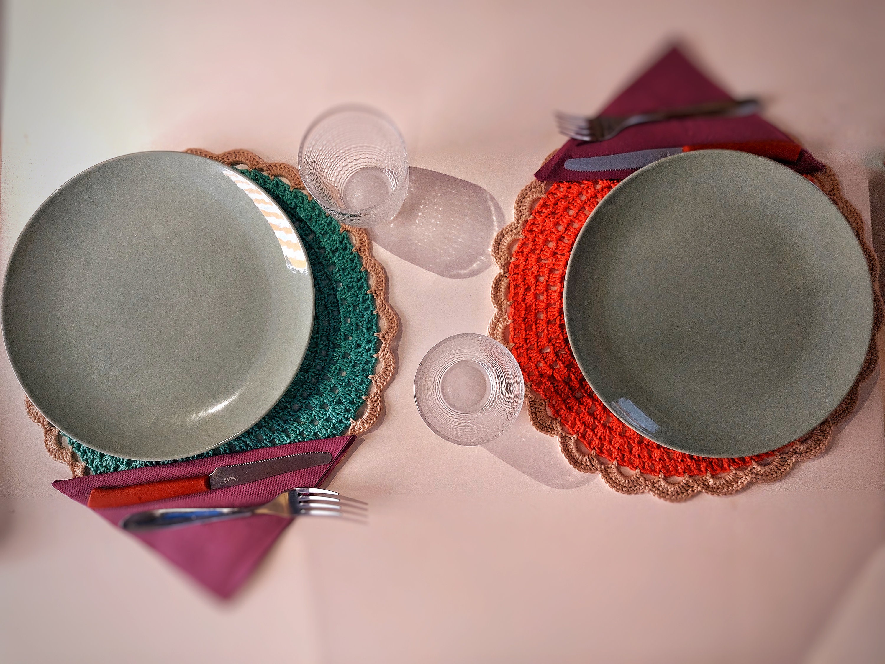 Set of Two Crochet Plates. Sousplat. Placemats - Etsy