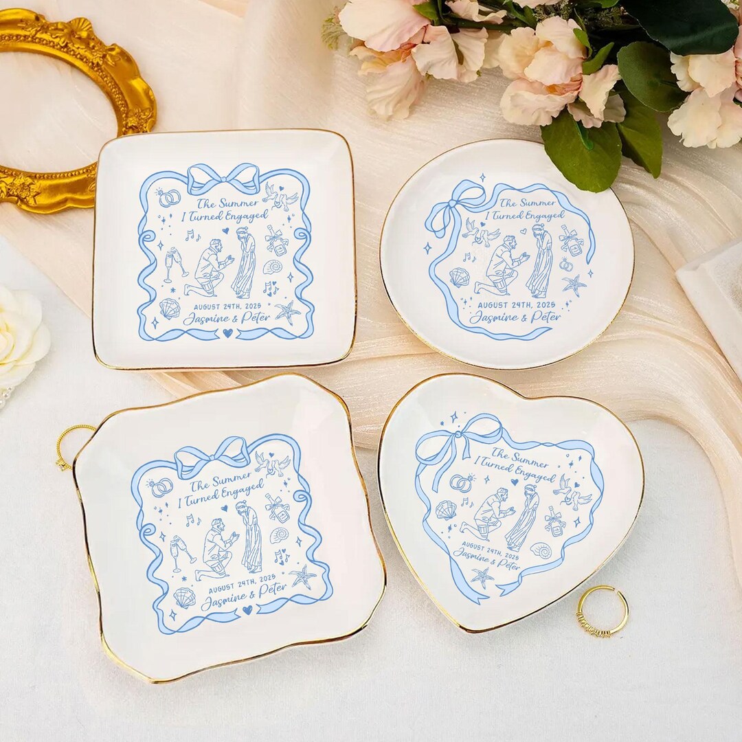 Custom Proposal Portrait Ring Dish, Gift for Her, Engaged Jewelry Tray ...