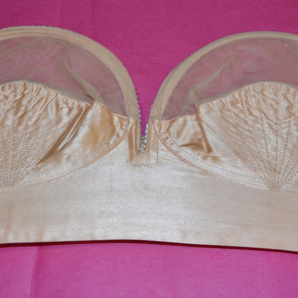 Vintage Bra - Etsy
