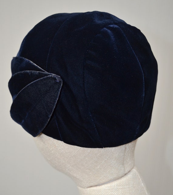 1950s Marten Model, Deep Inky Midnight blue velvet, L… - Gem