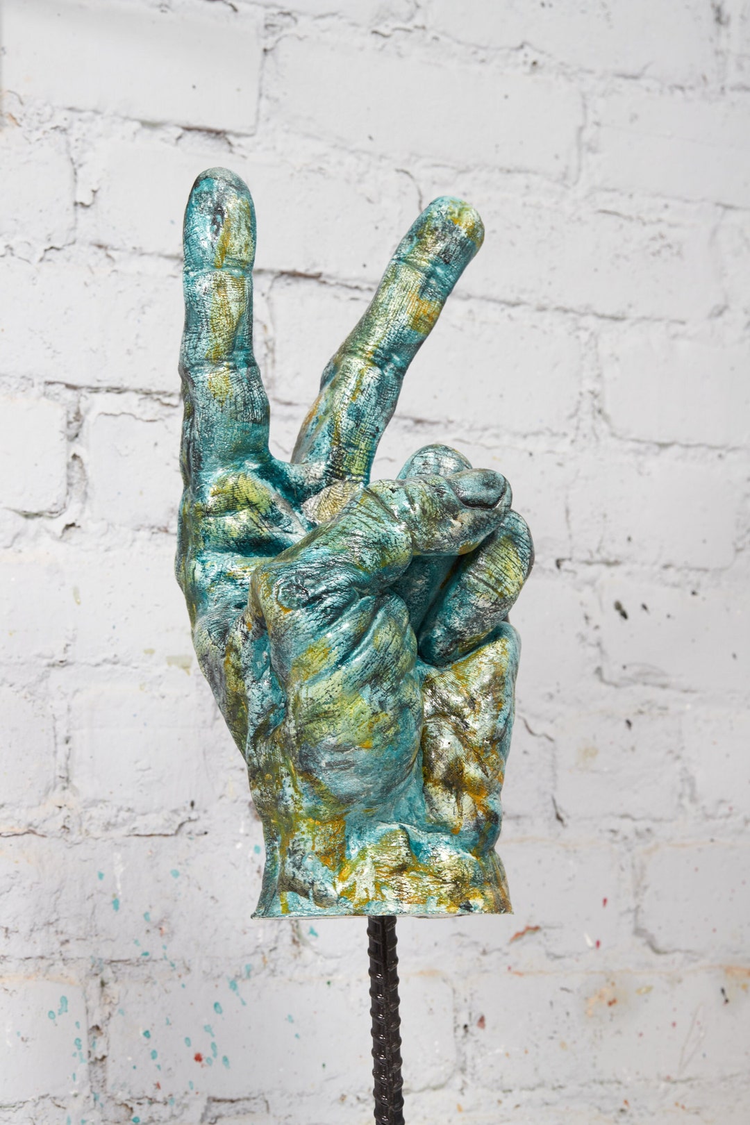 Large Hand Sculpture, Large Finger Pointing Statue, Pointing Hand Art ...