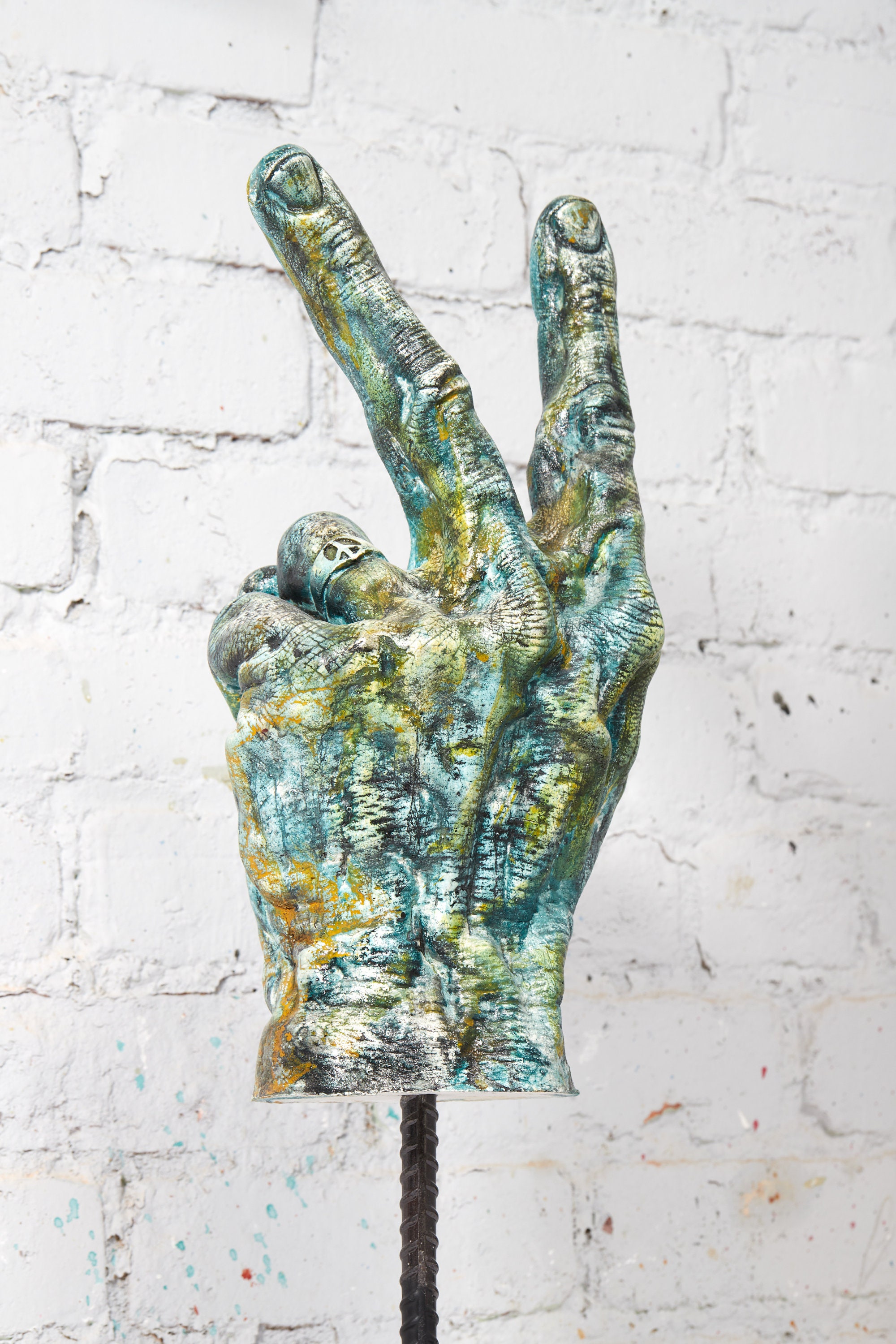 Large Hand Sculpture, Large Finger Pointing Statue, Pointing Hand Art ...