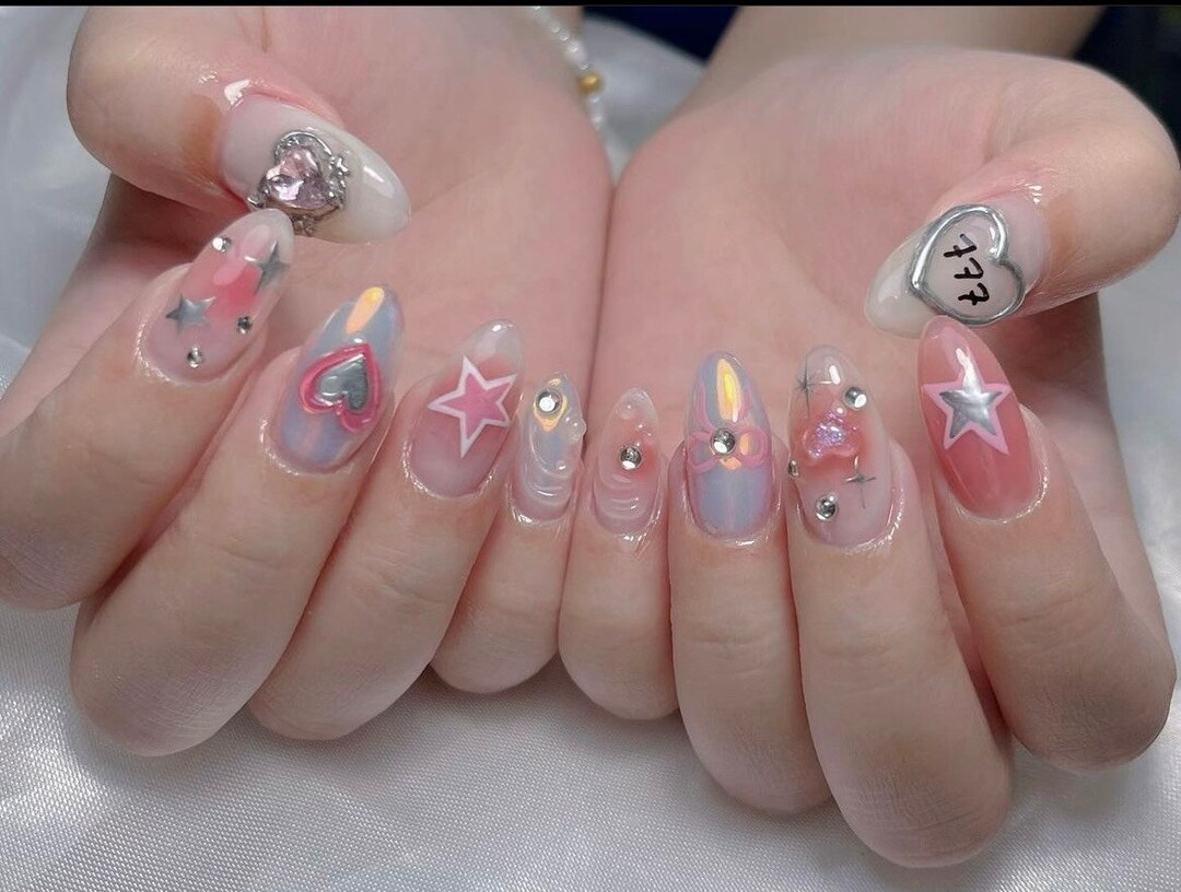 Pinky Ombre Mirror Star Heart Gel Art Arcylic Press on Nails Design - Elegant Nail Art | Unique ...