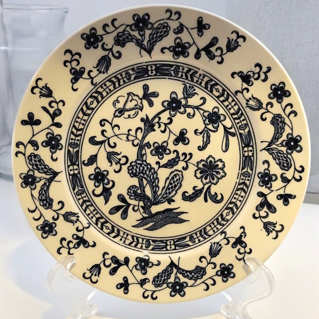 Vintage Blue Onion Dish, Made in Japan, Blue and White Pattern Pretty ...