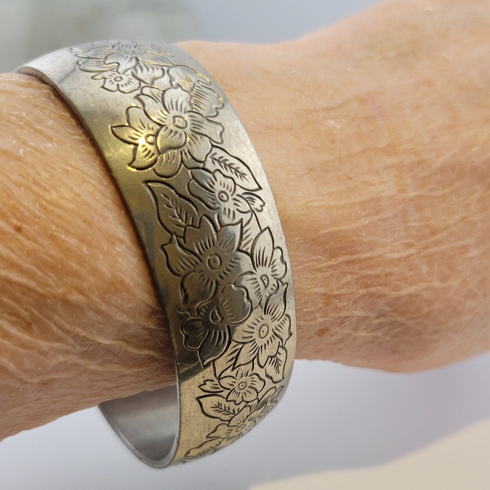 Kirk Pewter Violet Bracelet, Vintage Cuff Bracelet With Engraved Violet ...