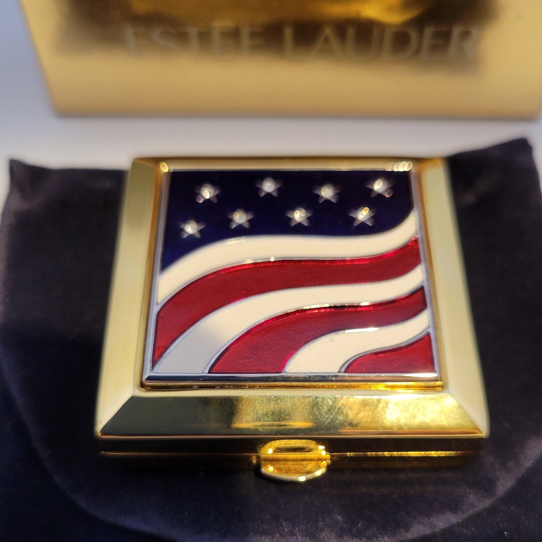 Estee Lauder Collectible Compact, 2002 America the Beautiful, Square ...