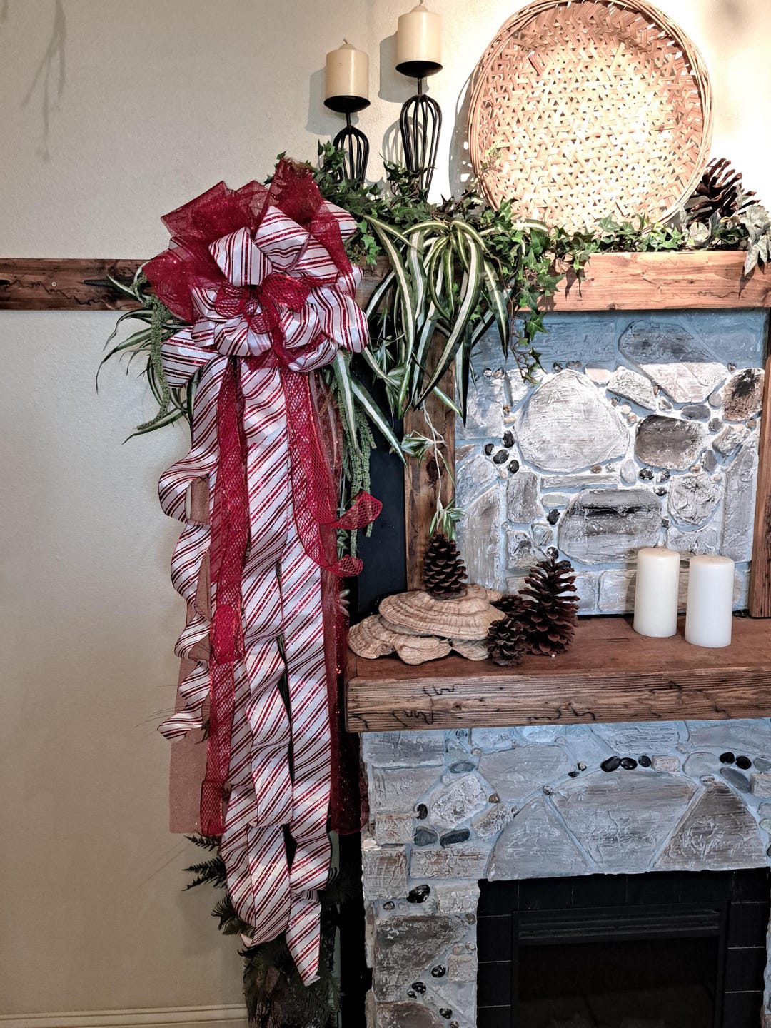 Peppermint Candy Cane Pattern Tree Topper, Large Size, Long Streamers ...