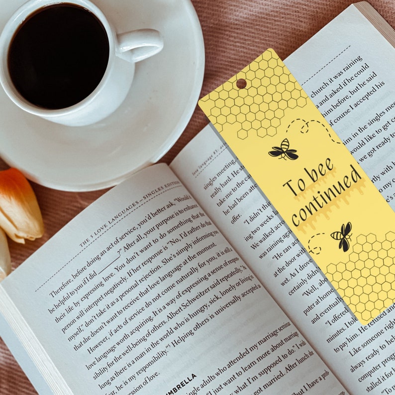 Bee Book Puns Printable Bookmarks | Honeycomb and Bee Bookmarks ...