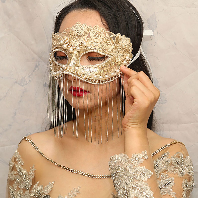 Champagne Lace Retro Elegant Mysterious Mask Tassel Mask - Etsy