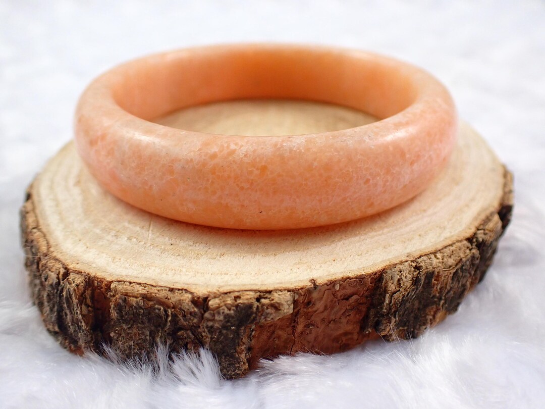 59.0mm Pretty Peach Sunstone Crystal Bangle Bracelet - Semi-smooth ...