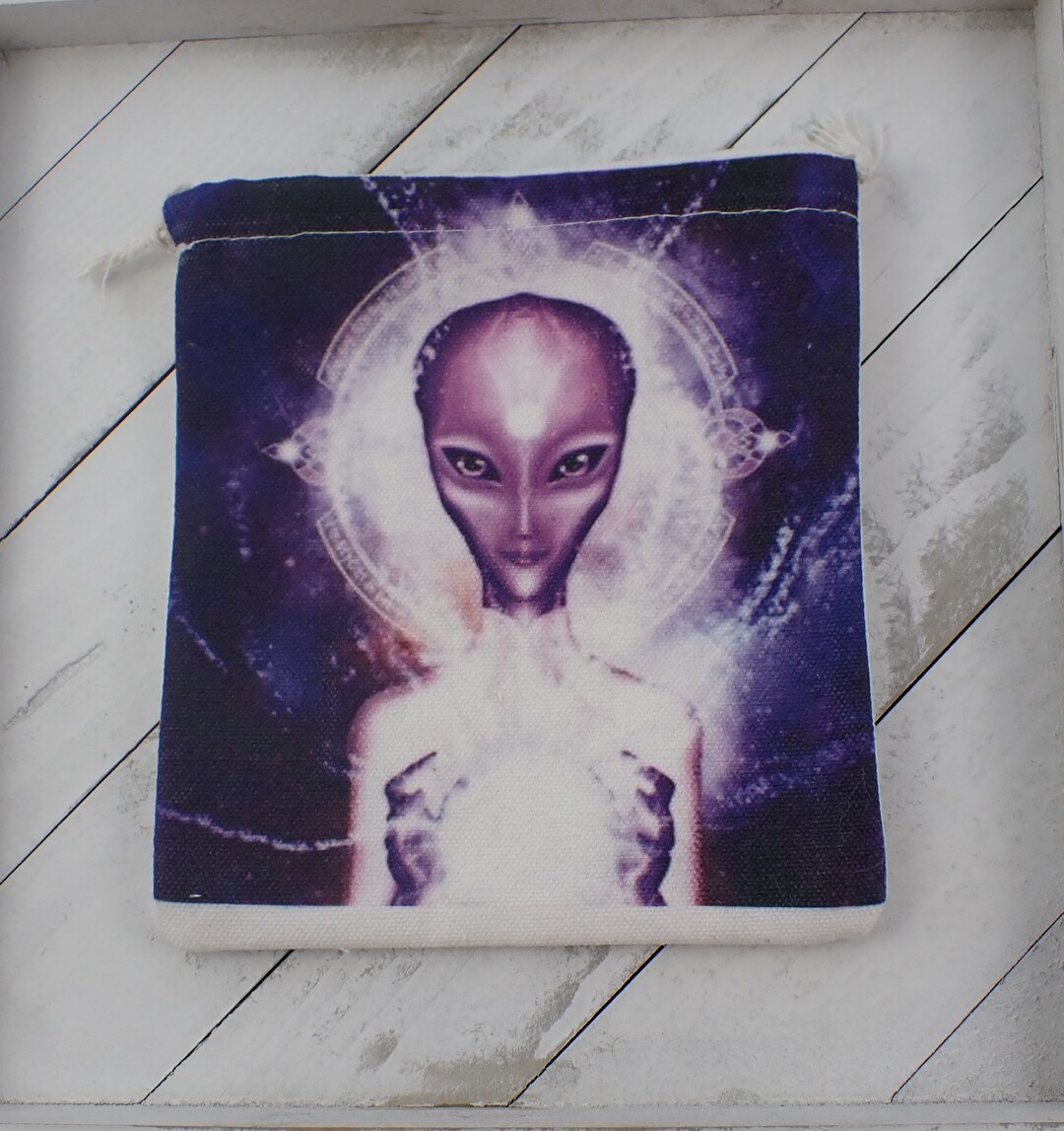 Awesome Alien Purple Black Fabric Pouch - Bag for Crystals - Black ...