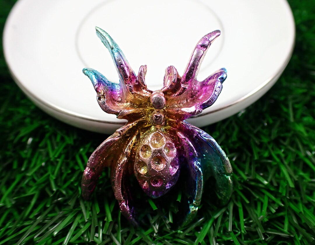 Bismuth Rainbow Crystal Spider Carving - Green Blue Pink Heavy Metal ...