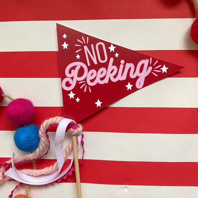 No Peeking Printable Christmas Pennant Flag | Christmas Holiday ...