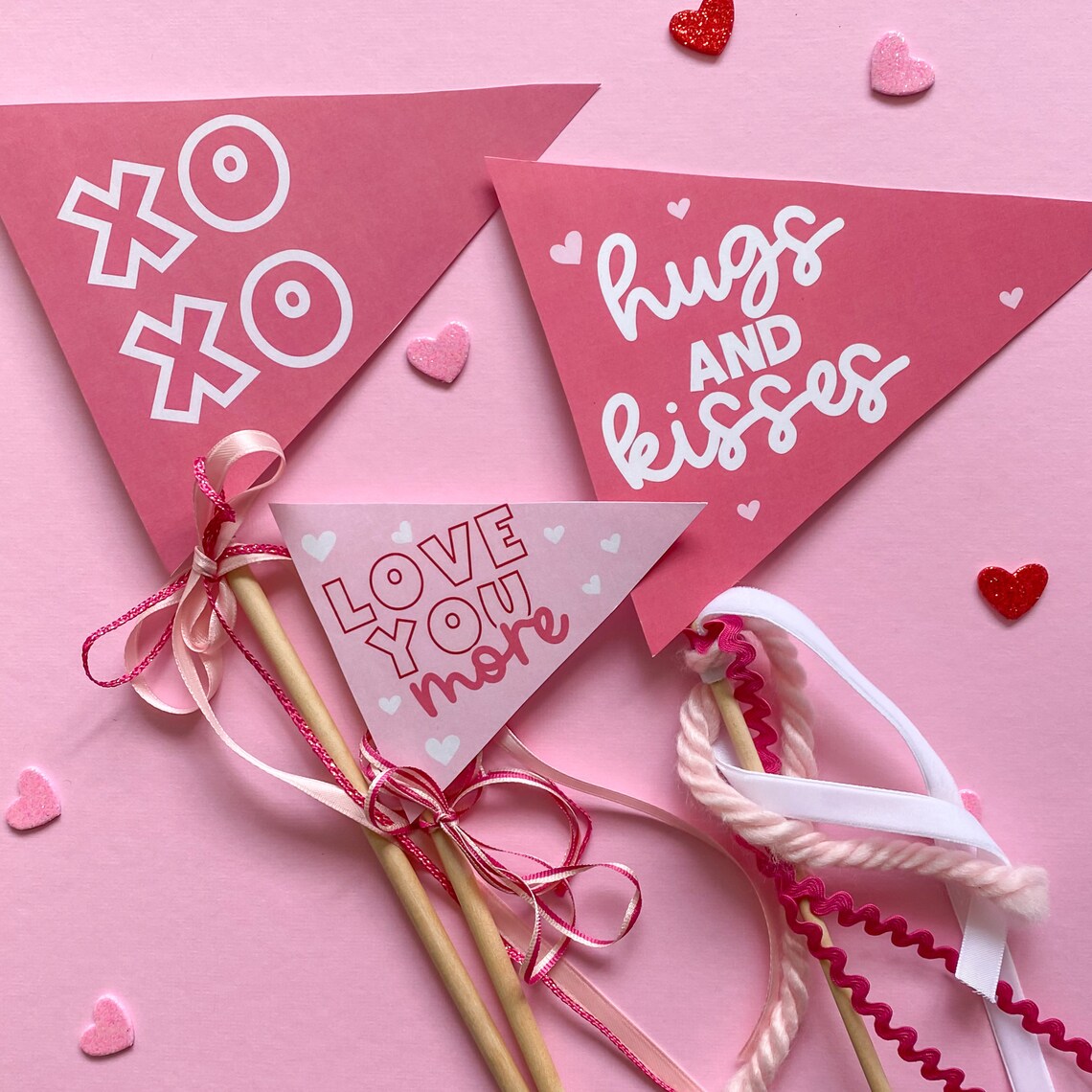 Hugs & Kisses Printable Valentines Day Pennant Flags | V-day Holiday ...