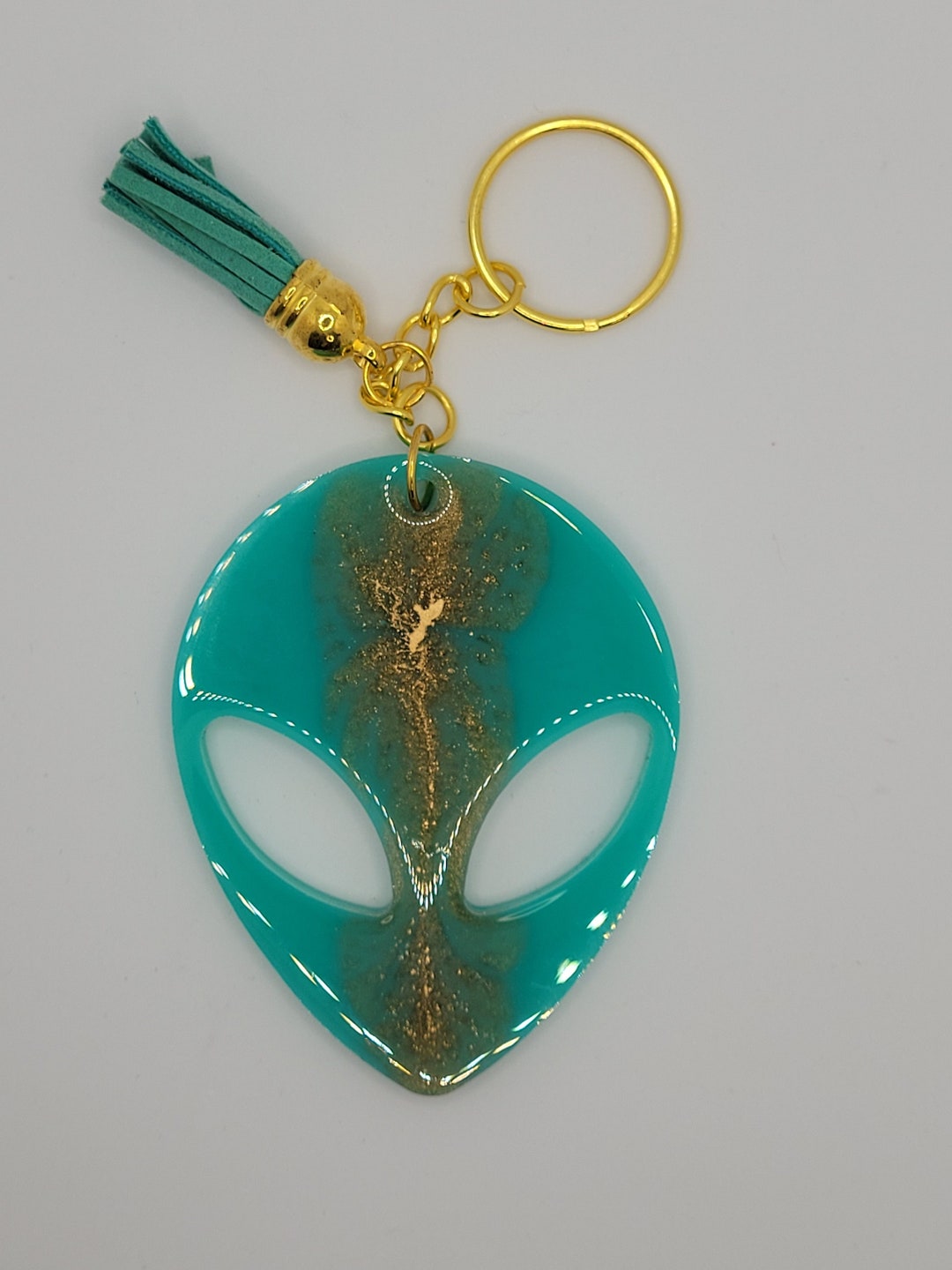 Alien Head Keychain | Green and Gold | Extra-terrestrial Accessory - Etsy