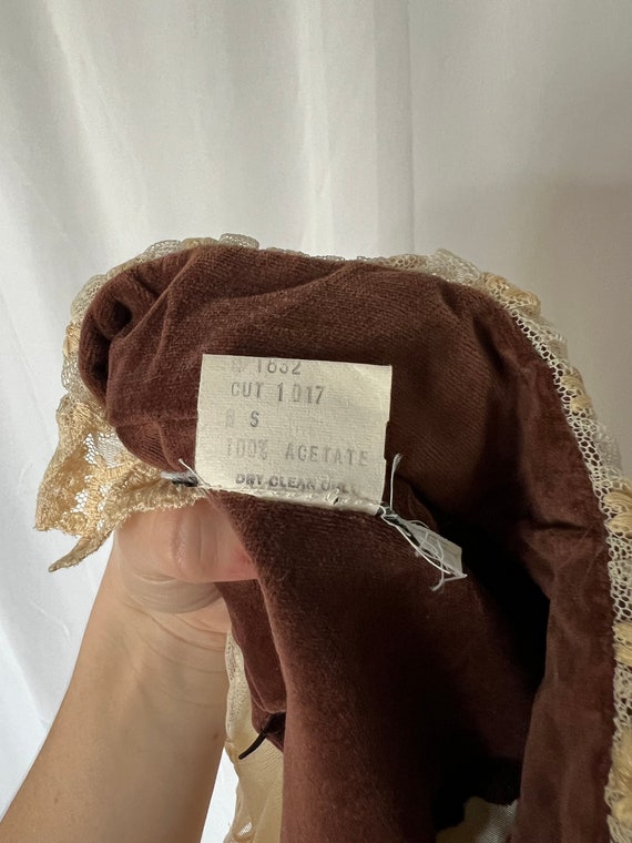 Vintage Midi Length Off-White and Brown Velvet Prairi… - Gem