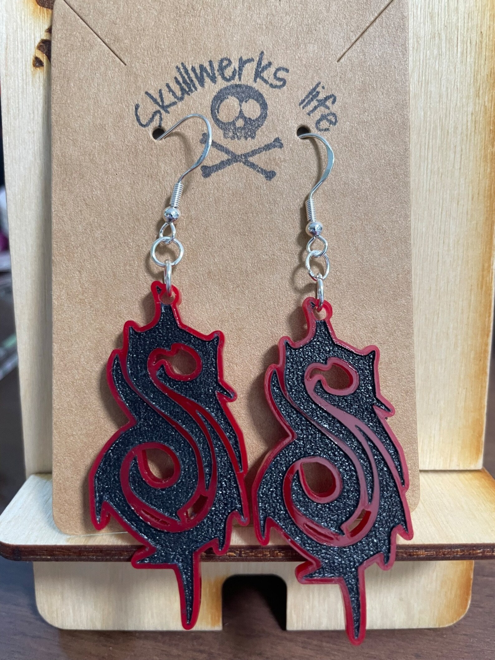 Slipknot Acrylic Red Dangle Earrings - Etsy