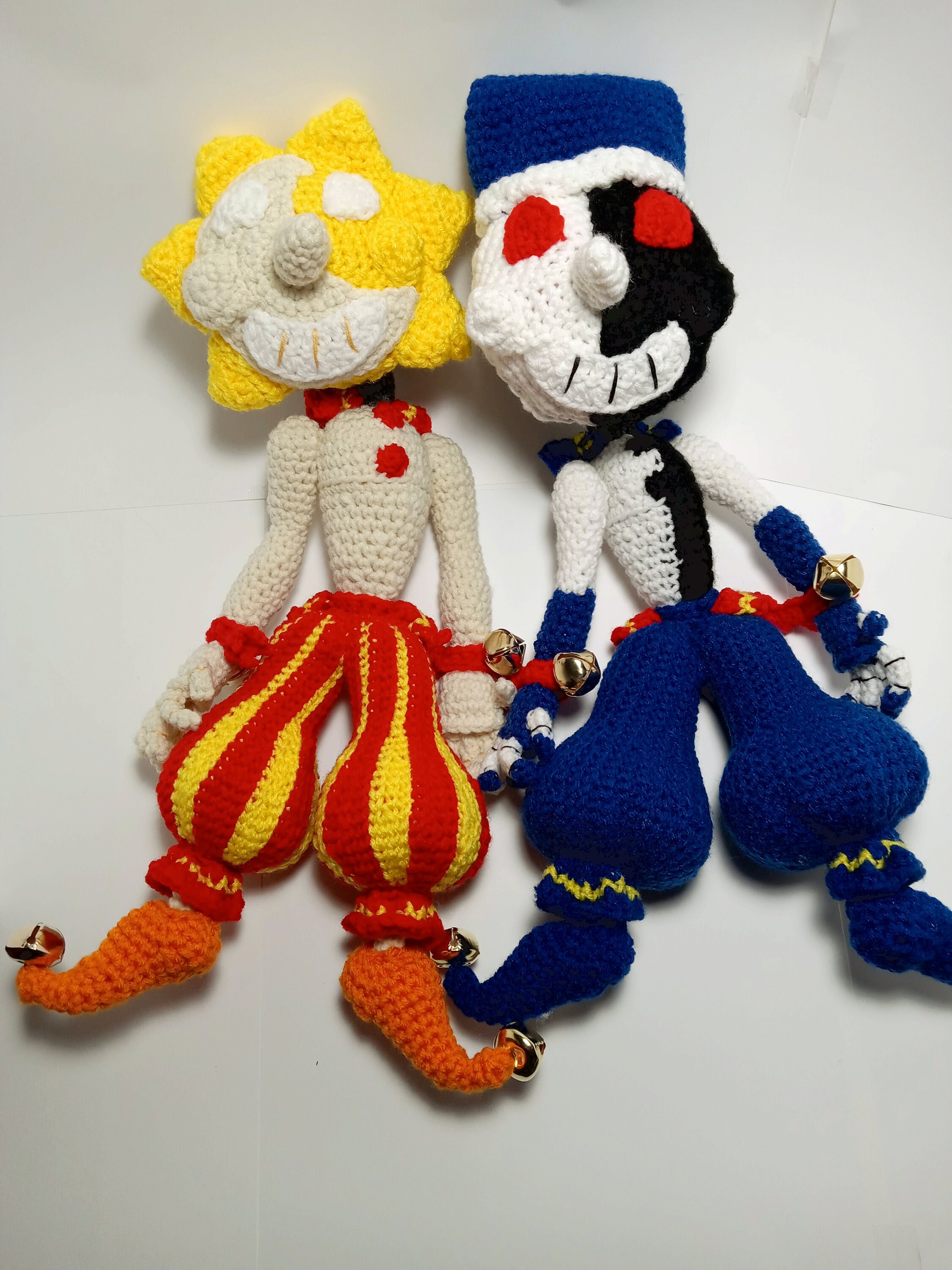 FNAF Sun, Moon Crochet Sun or Moon Drop From FNAF Five Nights at ...