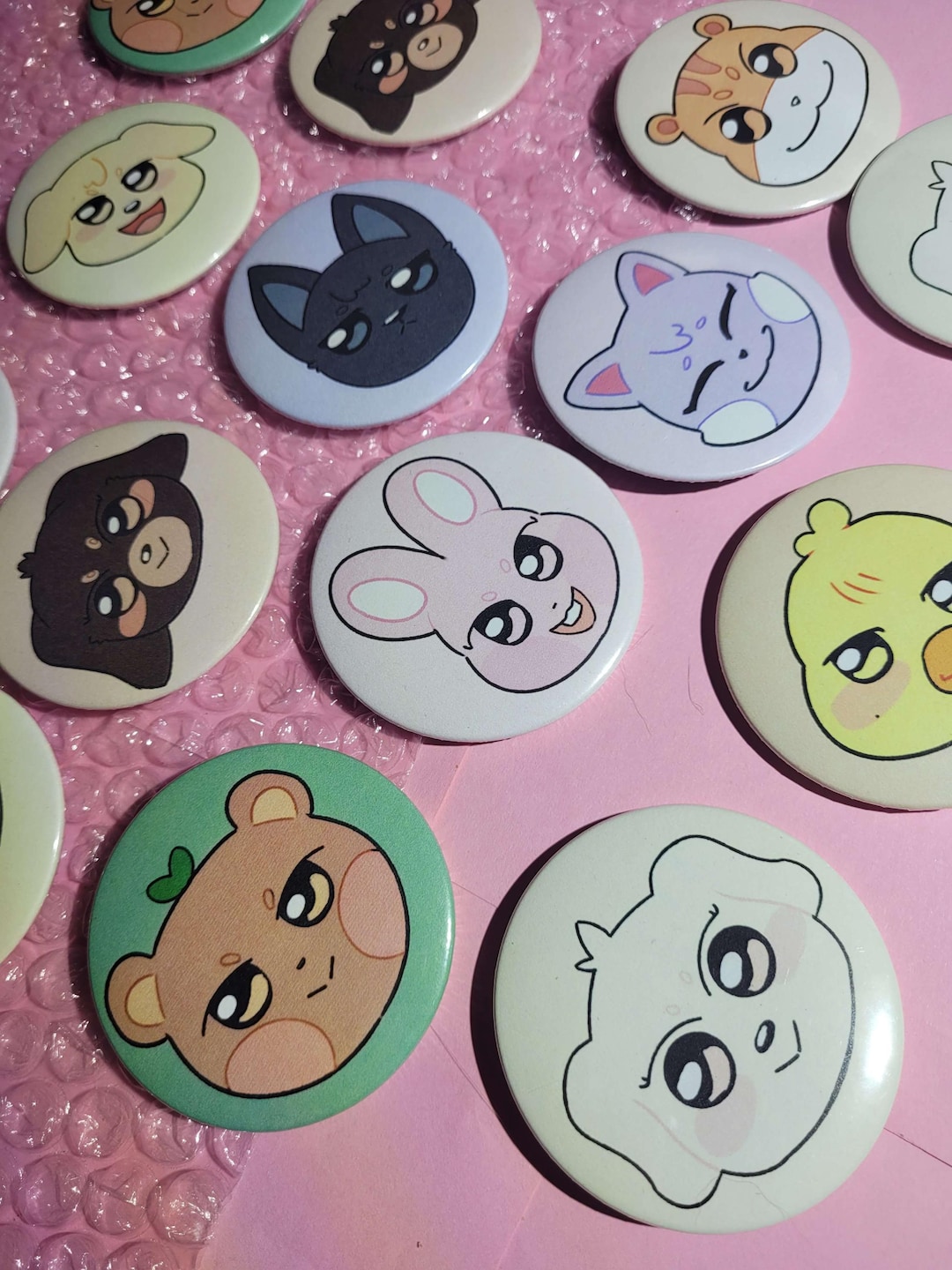 K-POP Buttons - Aniteez | Waterproof Buttons - Etsy