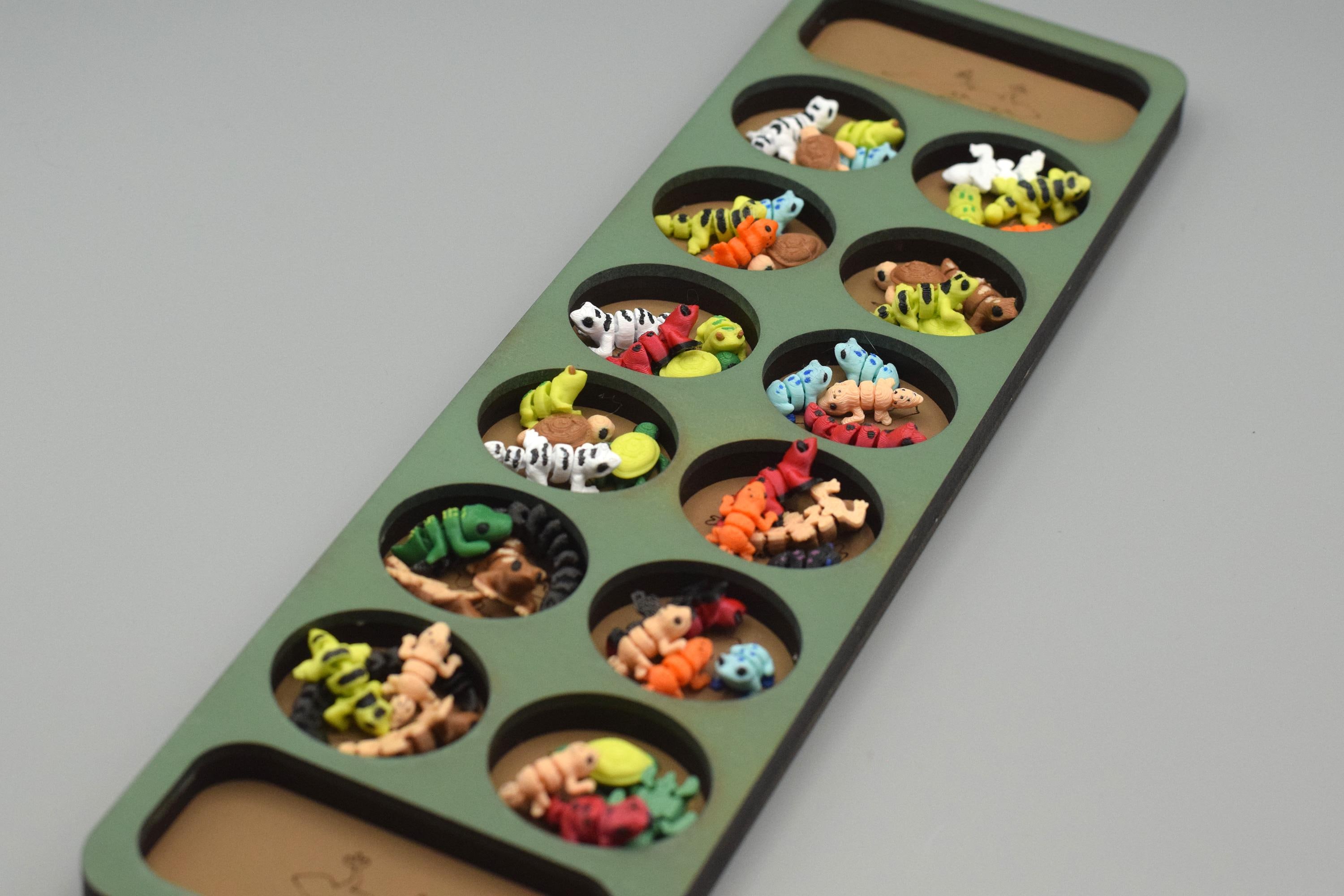 Reptile Mancala Game: Lizard, Frog, Snake & Turtle Pieces - Etsy