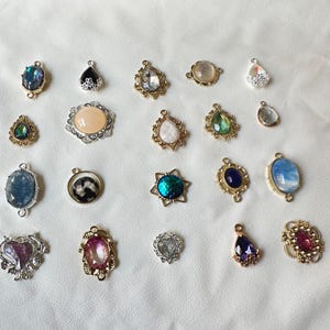 1-50 Pcs Wholesale Mixed Gemstone Pendant. Randomly Mixed Crystal ...