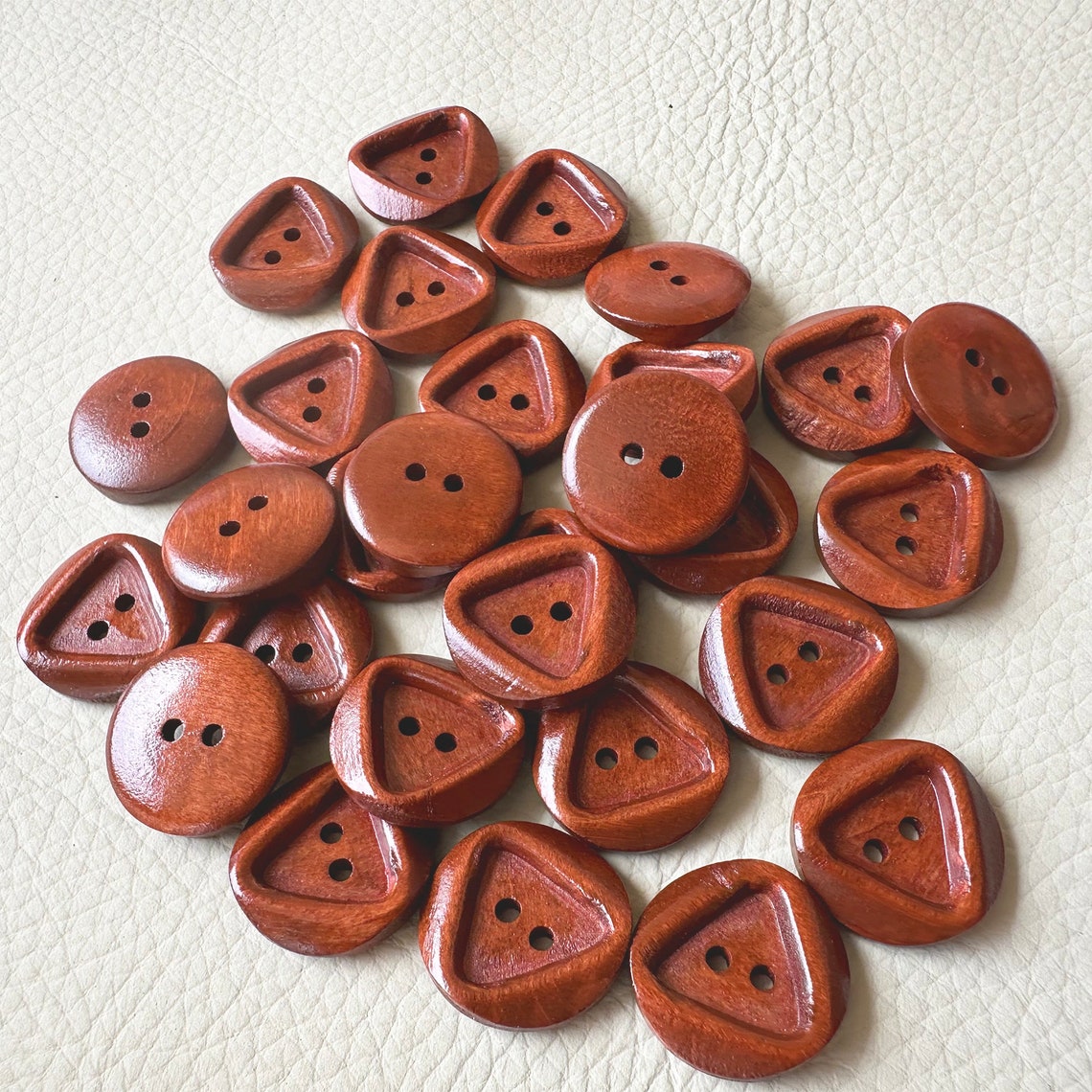 50-100 Pcs Whole Sale Carved Triangular Pattern Wooden Buttons. Bulk ...
