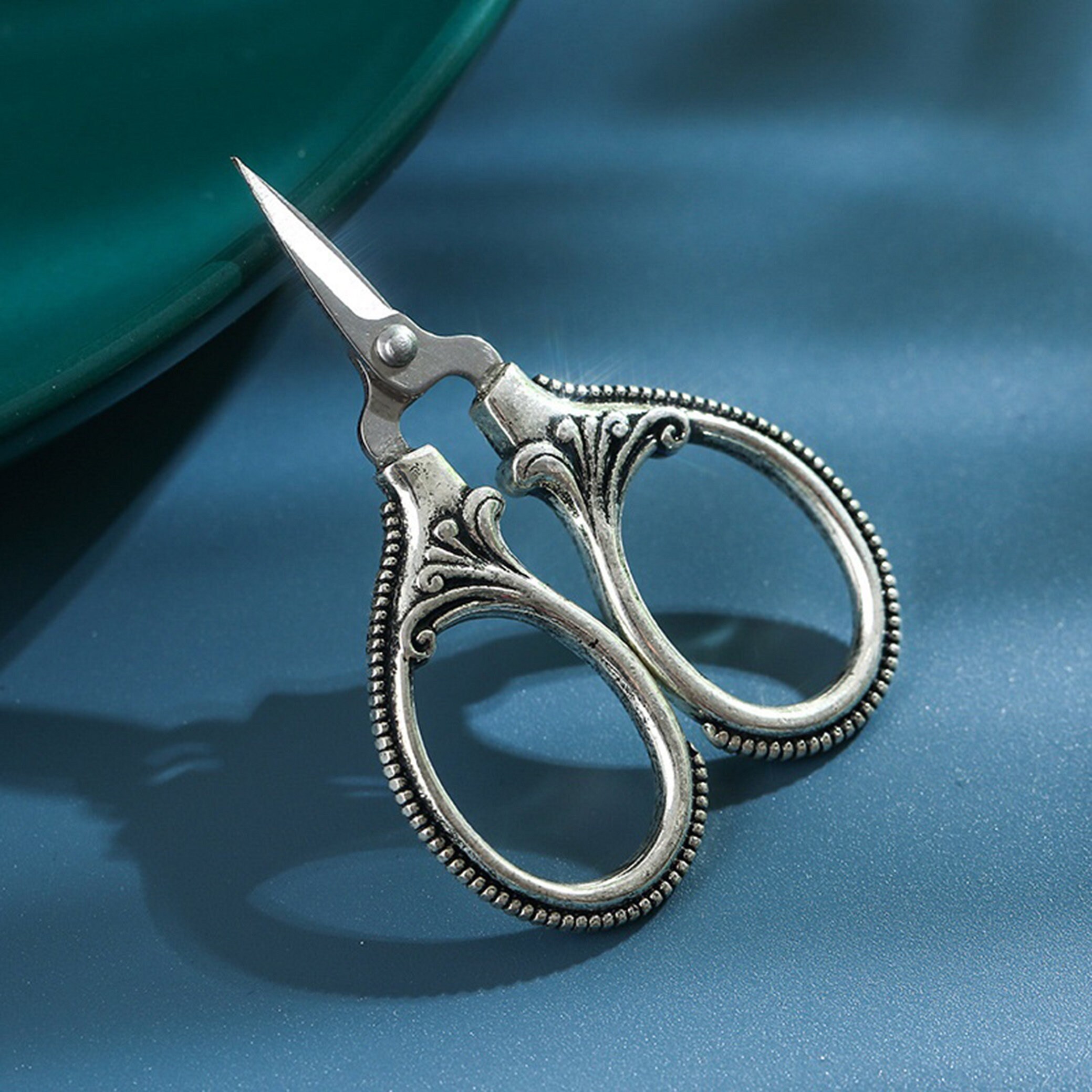 Mini Embroidery Scissors 4 Colors Available. Small Vintage - Etsy