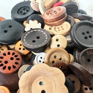 70-150 Pcs Whole Sale Solid Color Mix Buttons, Bulk Wooden Buttons ...