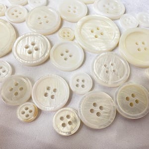 Wholesale Sale Real Mother of Pearl Natural Shell Buttons. 4 Hole. Bulk ...