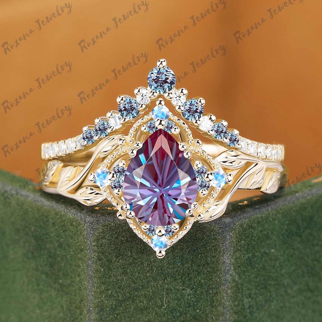 Firework Cut Alexandrite Engagement Ring Sets Moissanite Solid Gold ...