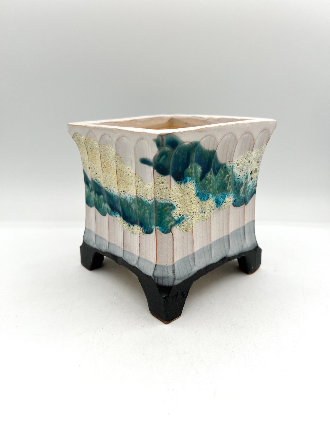 White Green Accent Square Ceramic Pot, High Quality Korean Pottery ...