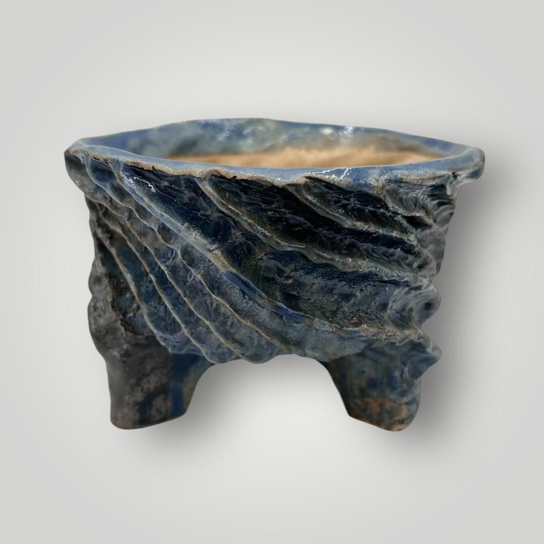 ZTB44 : Irregular Textured Handmade Round Ceramic Pot, Rustic Planter ...