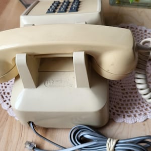 Vintage Phone Cream Northern Telecom Push Button Desk Telephone Type ...