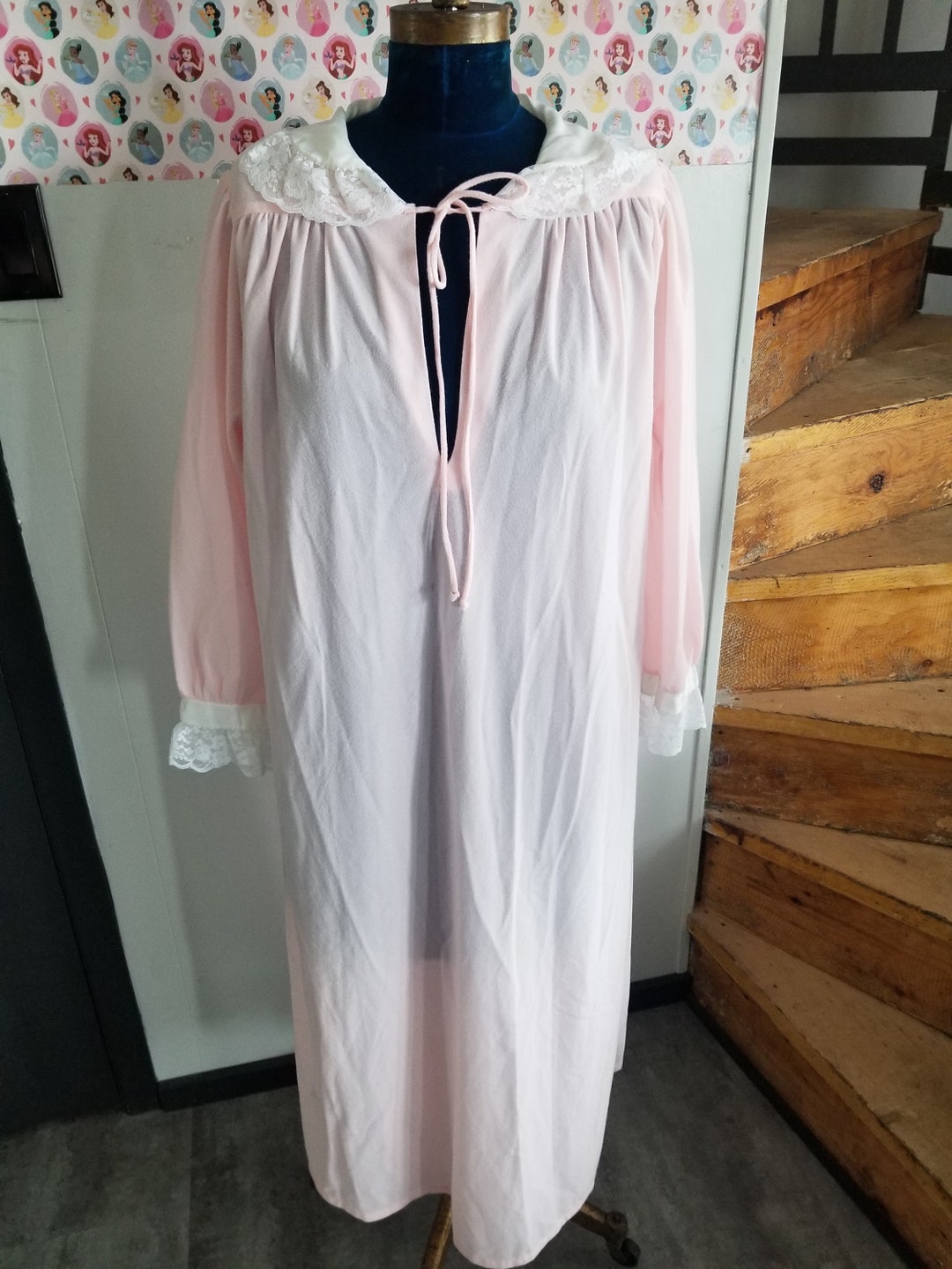 Vintage Classic Pink Sleepware Nightgown or Bathrobe Ladies - Etsy