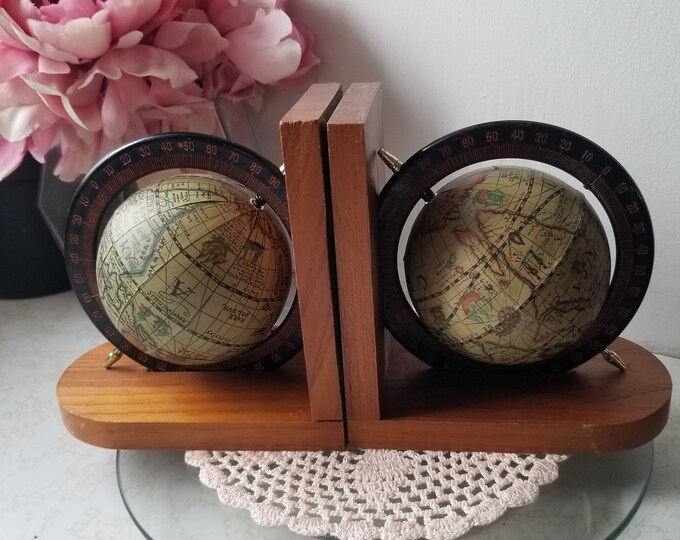 Vintage Pair of Bookends Old World Globe Bookends Wooden 1980s Decor ...