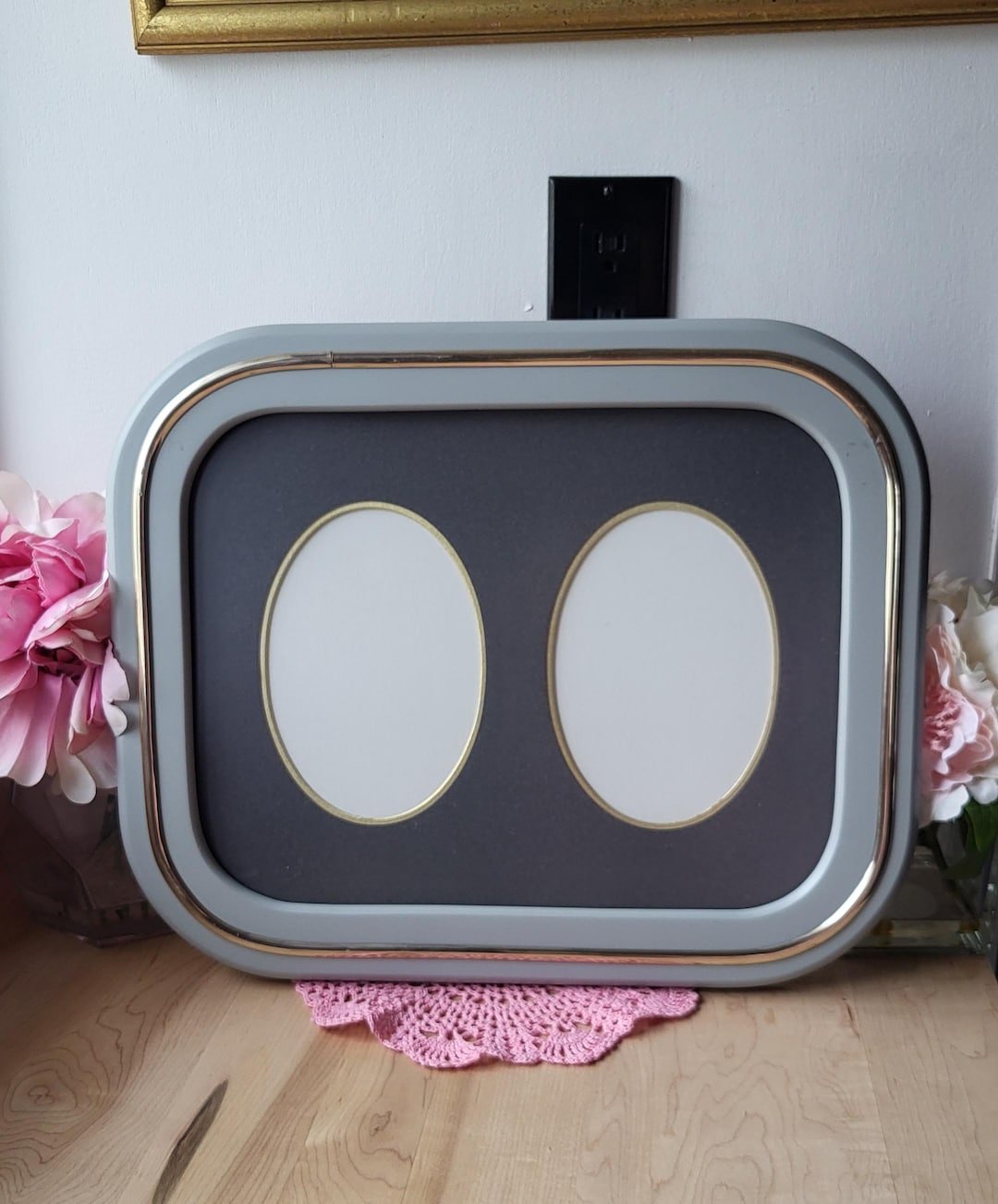 Vintage Art Deco 80's Grey Plastic and Gold Detail Double Oval Picture ...