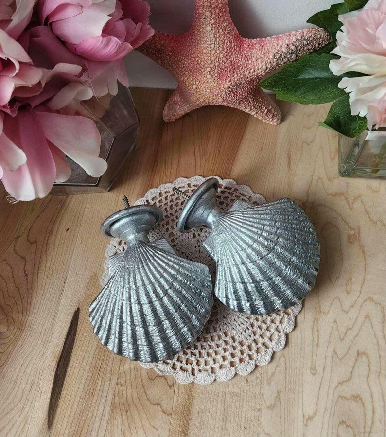 Vintage Solid Silver Color Metal Shell Decorations Fillials. Set of 2 ...
