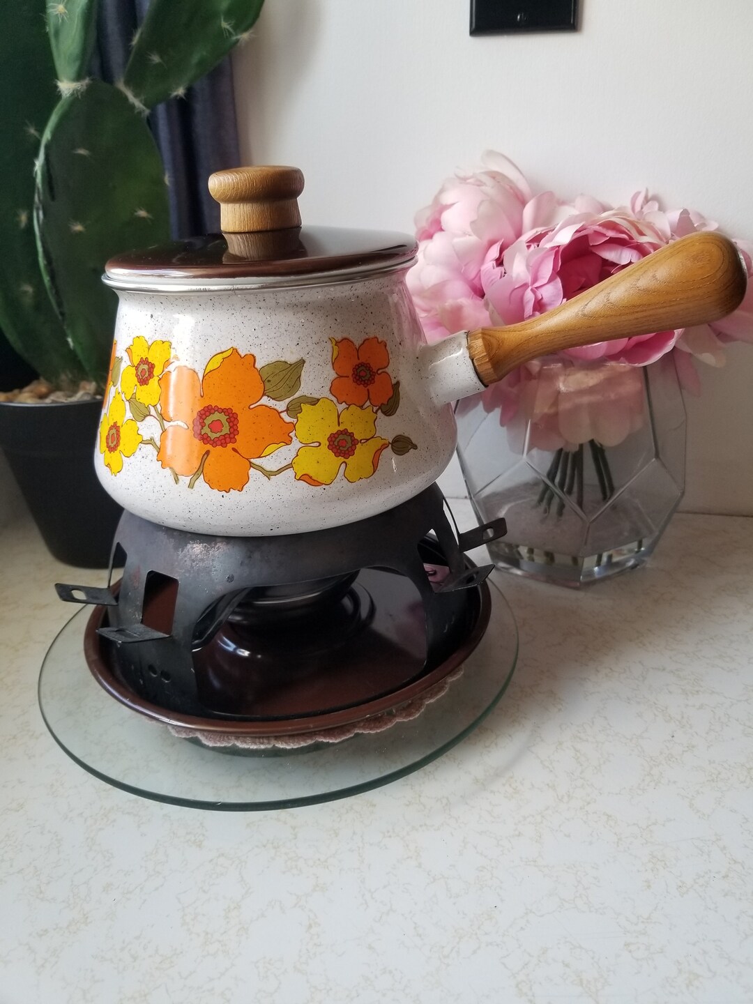 Retro Flower Power Fondue Pot and Stand, Vintage Fondue Set, Enamel ...