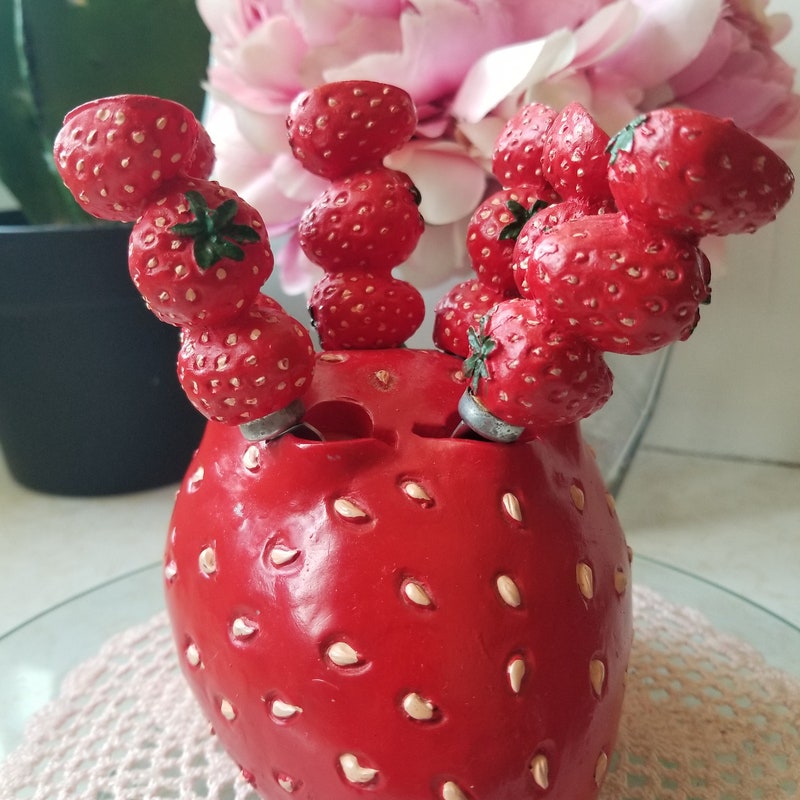 Strawberry Kitchen - Etsy