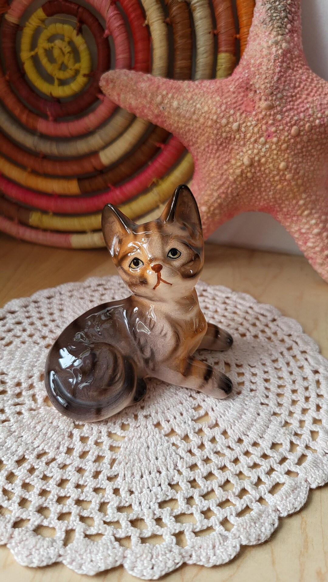 Vintage Ceramic Striped Tabby Tiger Figurine, Realistic Looking ...