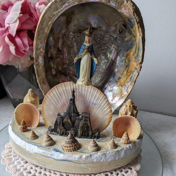 Vintage Mary Shrine - Etsy